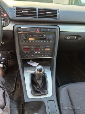 Zils Audi A4 2003 Tallina, ar dzinēja tilpumu 2.00 L un nobraukumu 292 tūkst. km par 700 €, foto 6 vietnē AUTOMOTO.COM.LV