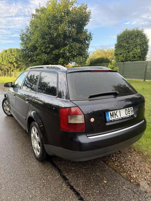 Blue Audi A4 2003 in Vilnius, with an engine capacity of 1.90 L and mileage of 313 thousand km for 1850 €, photo 7 on AUTOMOTO.COM.LV