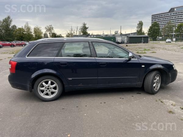 Blue Audi A4 2003 in Riga, with an engine capacity of 1.90 L and mileage of 360 thousand km for 1000 €, photo 3 on AUTOMOTO.COM.LV