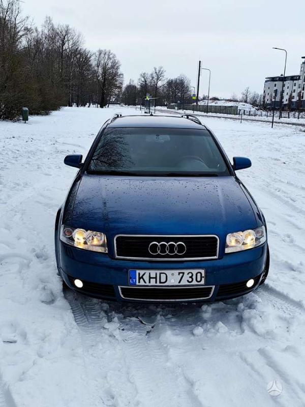 Blue Audi A4 2004 in Kaunas, with an engine capacity of 2.50 L and mileage of 394 thousand km for 1000 €, photo 2 on AUTOMOTO.COM.LV