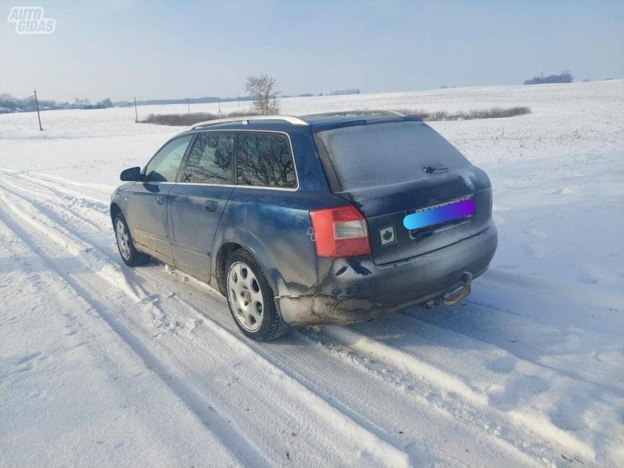 Zils Audi A4 2004 Kauņa, ar dzinēja tilpumu 1.90 L un nobraukumu 445 tūkst. km par 2000 €, foto 3 vietnē AUTOMOTO.COM.LV