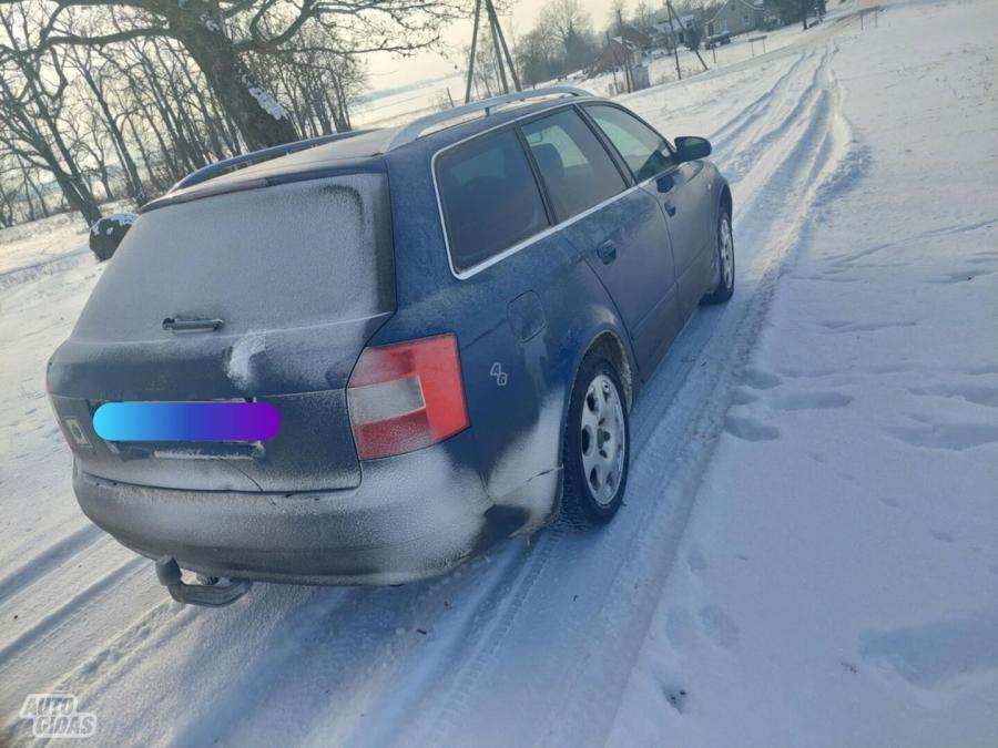 Zils Audi A4 2004 Kauņa, ar dzinēja tilpumu 1.90 L un nobraukumu 445 tūkst. km par 2000 €, foto 5 vietnē AUTOMOTO.COM.LV