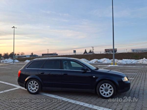 Zils Audi A4 2004 Tallina, ar dzinēja tilpumu 1.80 L un nobraukumu 289 tūkst. km par 2100 €, foto 5 vietnē AUTOMOTO.COM.LV