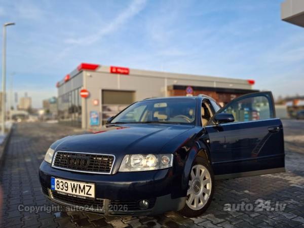 Zils Audi A4 2004 Tallina, ar dzinēja tilpumu 1.80 L un nobraukumu 289 tūkst. km par 2100 €, foto 8 vietnē AUTOMOTO.COM.LV