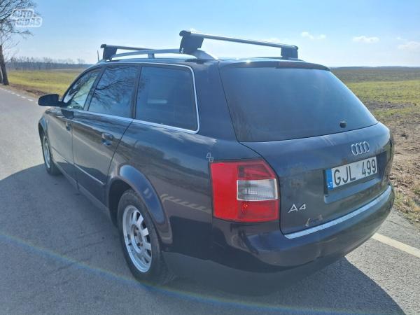 Zils Audi A4 2004 Ukmergė, ar dzinēja tilpumu 1.90 L un nobraukumu 384 tūkst. km par 1150 €, foto 2 vietnē AUTOMOTO.COM.LV
