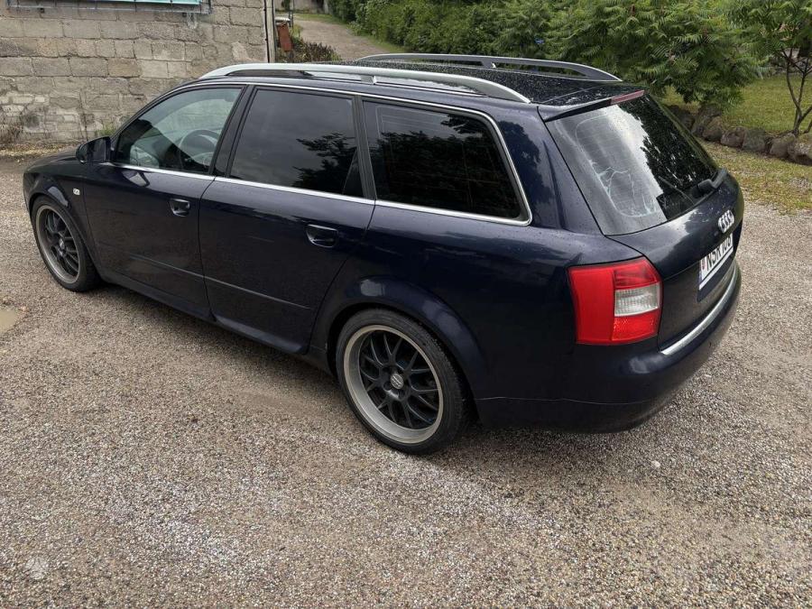Zils Audi A4 2004 Joniškis, ar dzinēja tilpumu 2.50 L un nobraukumu 323 tūkst. km par 1450 €, foto 25 vietnē AUTOMOTO.COM.LV