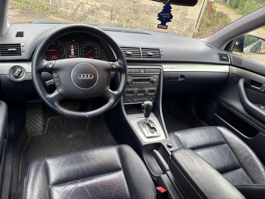 Zils Audi A4 2004 Joniškis, ar dzinēja tilpumu 2.50 L un nobraukumu 323 tūkst. km par 1450 €, foto 16 vietnē AUTOMOTO.COM.LV
