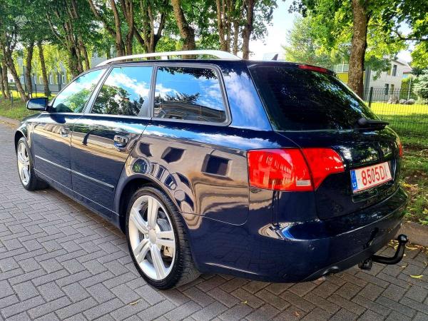 Blue Audi A4 2004 in Jonava, with an engine capacity of 2.97 L and mileage of 342 thousand km for 2999 €, photo 4 on AUTOMOTO.COM.LV