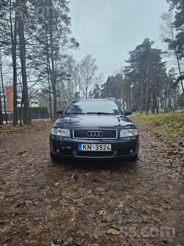 Audi A4 2004 in Riga on AUTOMOTO.COM.LV Blue Audi A4 2004 in Riga, with an engine capacity of 1.90 L and mileage of 353 thousand km for 1000 €, photo 4 on AUTOMOTO.COM.LV