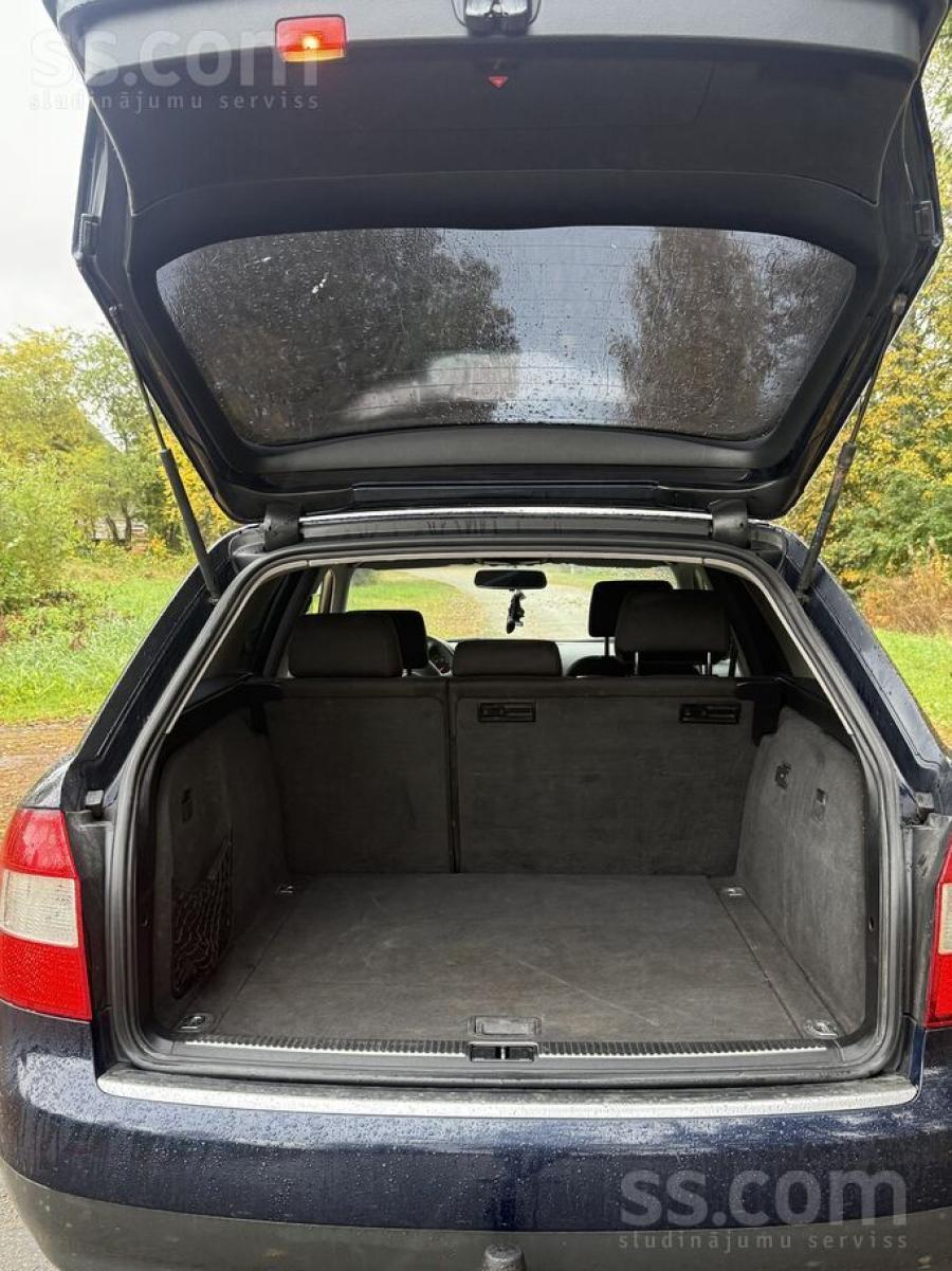 Zils Audi A4 2004 Cēsis, ar dzinēja tilpumu 1.90 L un nobraukumu 353 tūkst. km par 1450 €, foto 10 vietnē AUTOMOTO.COM.LV