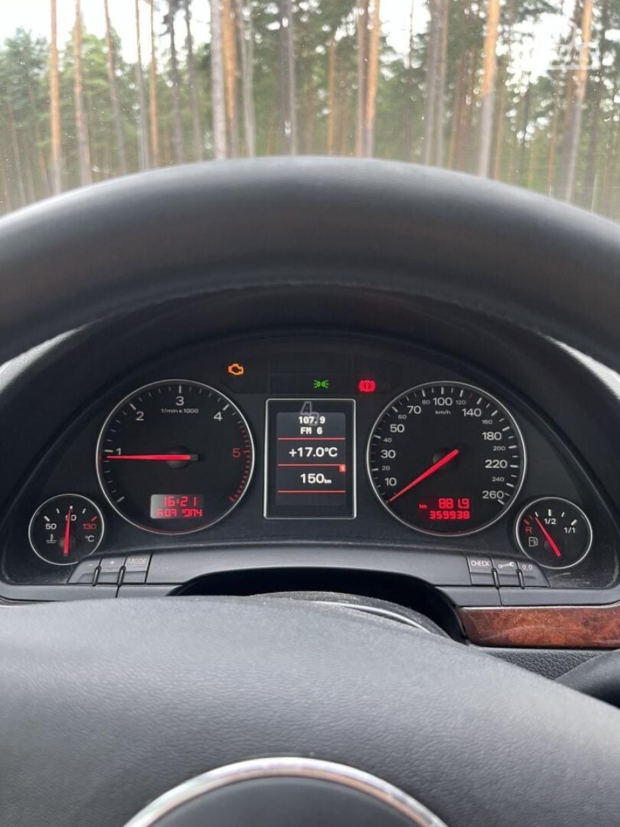 Zils Audi A4 2004 Druskininkai, ar dzinēja tilpumu 1.90 L un nobraukumu 360 tūkst. km par 1000 €, foto 15 vietnē AUTOMOTO.COM.LV