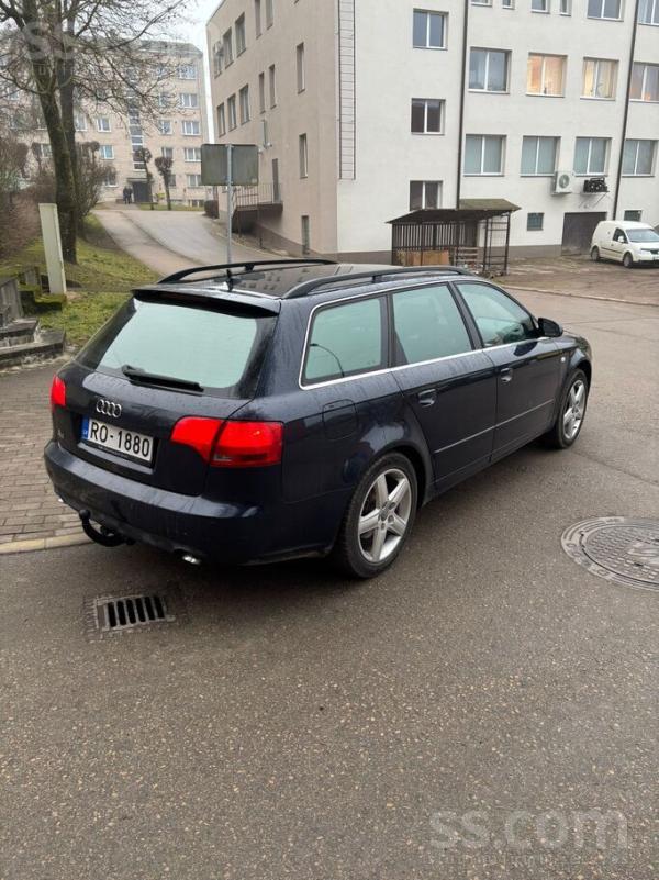 Zils Audi A4 2005 Krāslava, ar dzinēja tilpumu 2.50 L un nobraukumu 510 tūkst. km par 1850 €, foto 6 vietnē AUTOMOTO.COM.LV