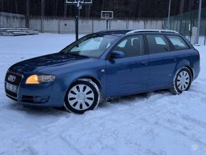 Zils Audi A4 2005 Alīta, ar dzinēja tilpumu 1.99 L un nobraukumu 334 tūkst. km par 3150 €, foto 3 vietnē AUTOMOTO.COM.LV
