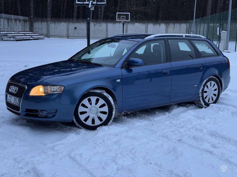 Zils Audi A4 2005 Alīta, ar dzinēja tilpumu 1.99 L un nobraukumu 334 tūkst. km par 3150 €, foto 3 vietnē AUTOMOTO.COM.LV