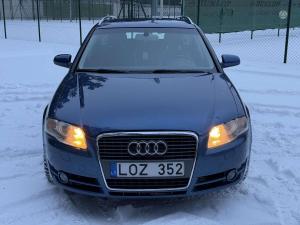 Zils Audi A4 2005 Alīta, ar dzinēja tilpumu 1.99 L un nobraukumu 334 tūkst. km par 3150 €, foto 5 vietnē AUTOMOTO.COM.LV