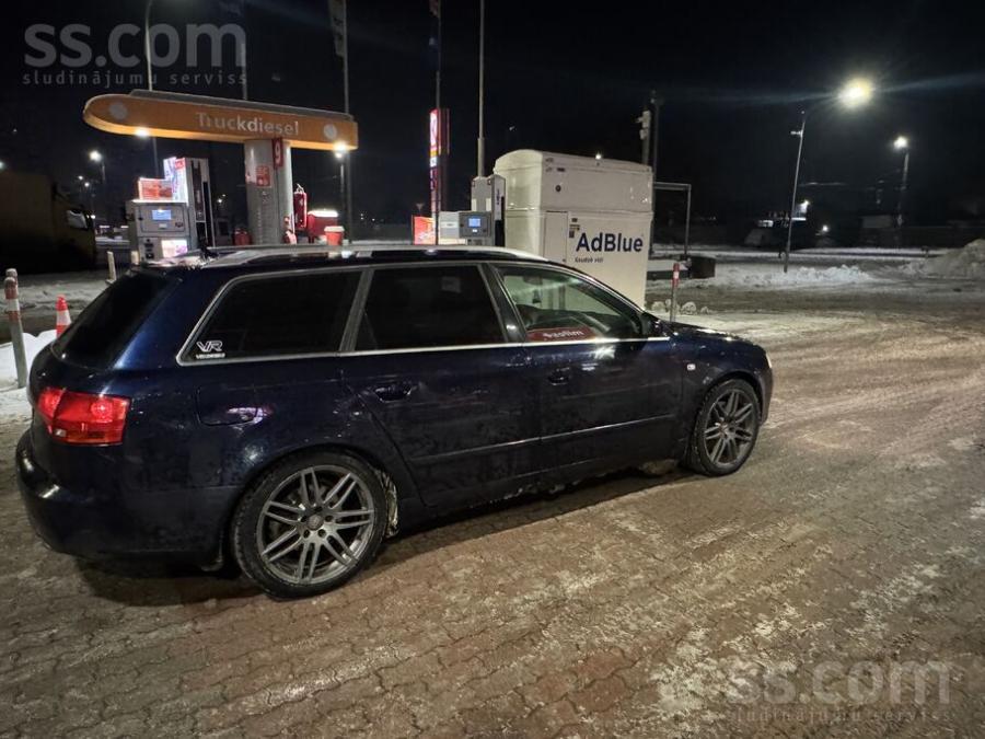Zils Audi A4 2005 Rīga, ar dzinēja tilpumu 3.00 L un nobraukumu 341 tūkst. km par 3500 €, foto 4 vietnē AUTOMOTO.COM.LV