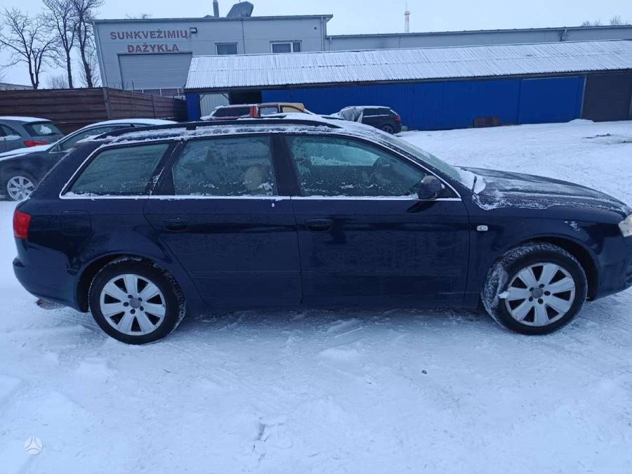 Blue Audi A4 2005 in Marijampole, with an engine capacity of 2.50 L and mileage of 300 thousand km for 1499 €, photo 18 on AUTOMOTO.COM.LV