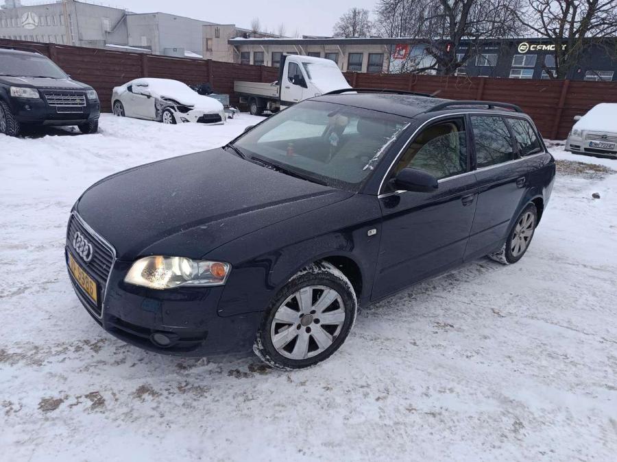 Zils Audi A4 2005 Marijampole, ar dzinēja tilpumu 2.50 L un nobraukumu 300 tūkst. km par 1599 €, foto 23 vietnē AUTOMOTO.COM.LV
