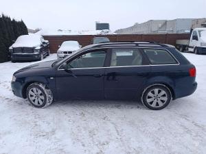 Zils Audi A4 2005 Marijampole, ar dzinēja tilpumu 2.50 L un nobraukumu 300 tūkst. km par 1599 €, foto 24 vietnē AUTOMOTO.COM.LV