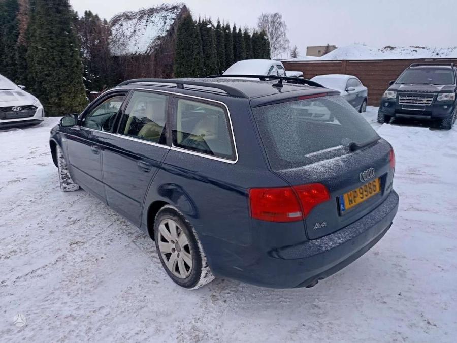 Zils Audi A4 2005 Marijampole, ar dzinēja tilpumu 2.50 L un nobraukumu 300 tūkst. km par 1599 €, foto 25 vietnē AUTOMOTO.COM.LV