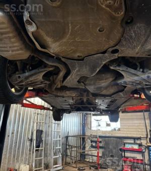 Zils Audi A4 2005 Cēsis, ar dzinēja tilpumu 2.00 L un nobraukumu 465 tūkst. km par 2500 €, foto 23 vietnē AUTOMOTO.COM.LV