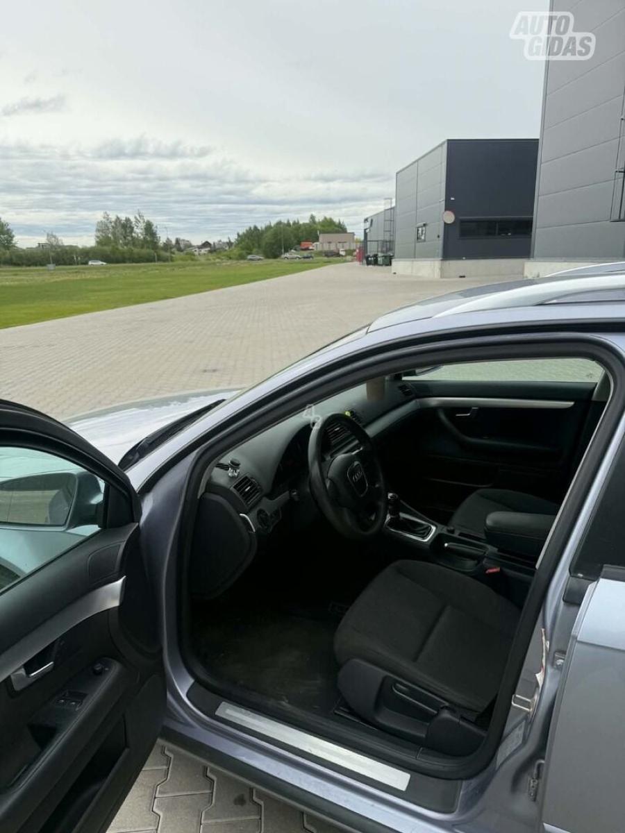 Blue Audi A4 2005 in Siauliai, with an engine capacity of 2.00 L and mileage of 210 thousand km for 1950 €, photo 7 on AUTOMOTO.COM.LV