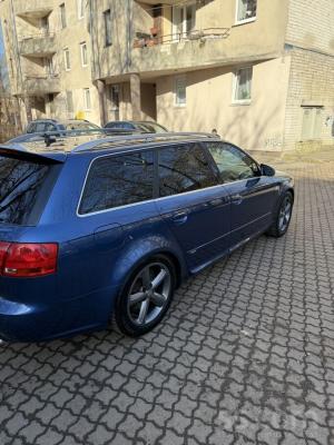 Zils Audi A4 2005 Rīga, ar dzinēja tilpumu 3.00 L un nobraukumu 459 tūkst. km par 3400 €, foto 4 vietnē AUTOMOTO.COM.LV