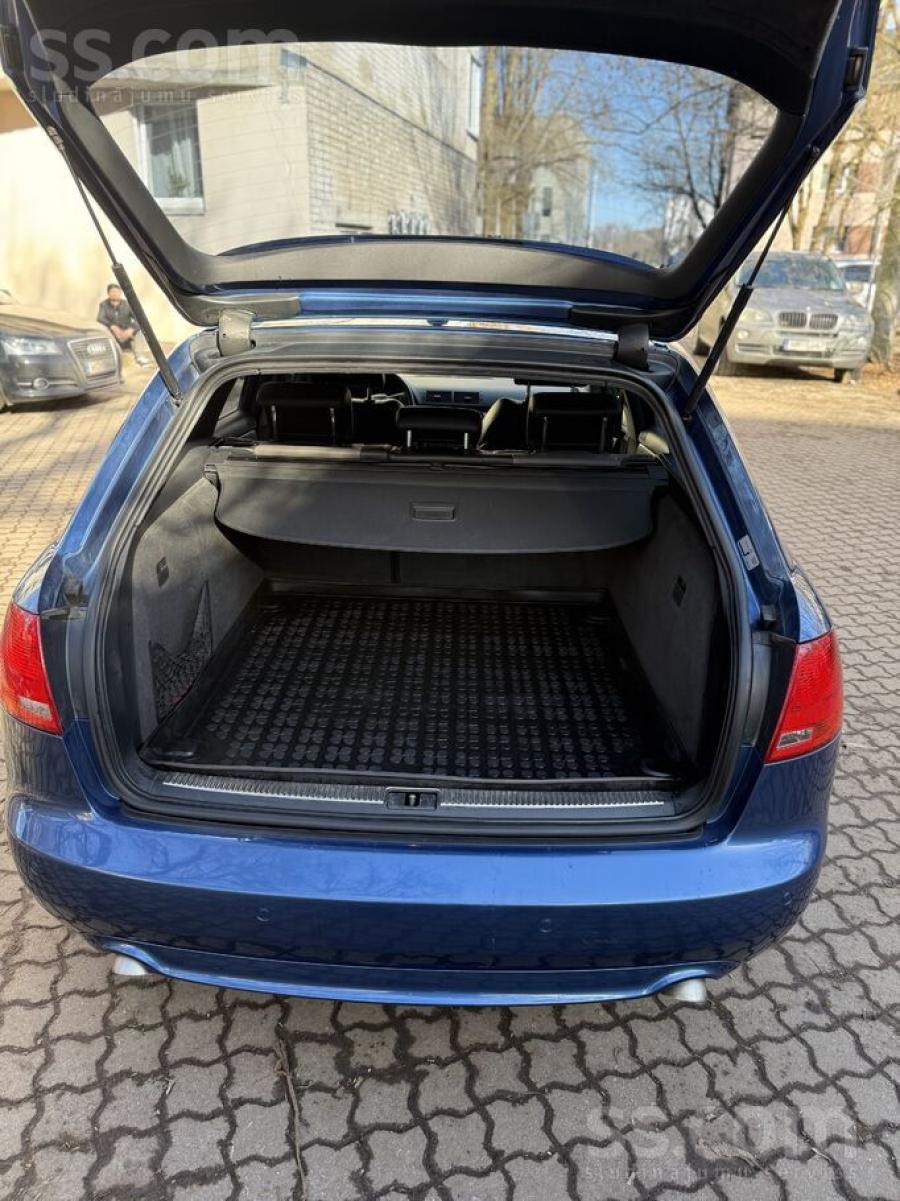 Zils Audi A4 2005 Rīga, ar dzinēja tilpumu 3.00 L un nobraukumu 459 tūkst. km par 3400 €, foto 6 vietnē AUTOMOTO.COM.LV