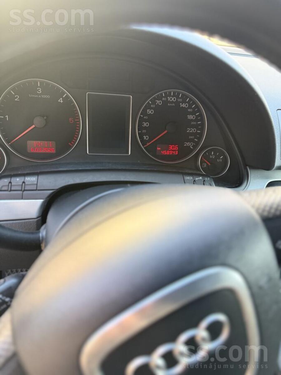 Zils Audi A4 2005 Rīga, ar dzinēja tilpumu 3.00 L un nobraukumu 459 tūkst. km par 3400 €, foto 8 vietnē AUTOMOTO.COM.LV