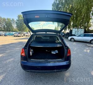 Blue Audi A4 2005 in Riga, with an engine capacity of 3.00 L and mileage of 0 thousand km for 1350 €, photo 8 on AUTOMOTO.COM.LV