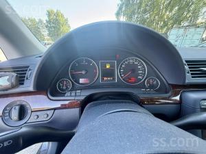 Blue Audi A4 2005 in Riga, with an engine capacity of 3.00 L and mileage of 0 thousand km for 1350 €, photo 10 on AUTOMOTO.COM.LV