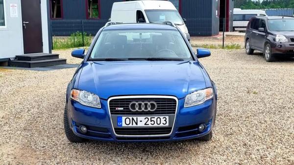 Zils Audi A4 2005 Cēsis, ar dzinēja tilpumu 2.00 L un nobraukumu 465 tūkst. km par 2500 €, foto 2 vietnē AUTOMOTO.COM.LV