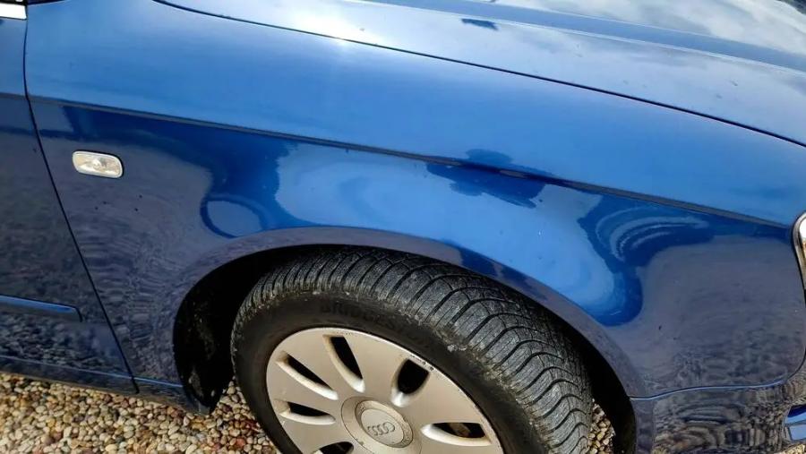 Blue Audi A4 2005 in Cesis, with an engine capacity of 2.00 L and mileage of 465 thousand km for 2500 €, photo 16 on AUTOMOTO.COM.LV