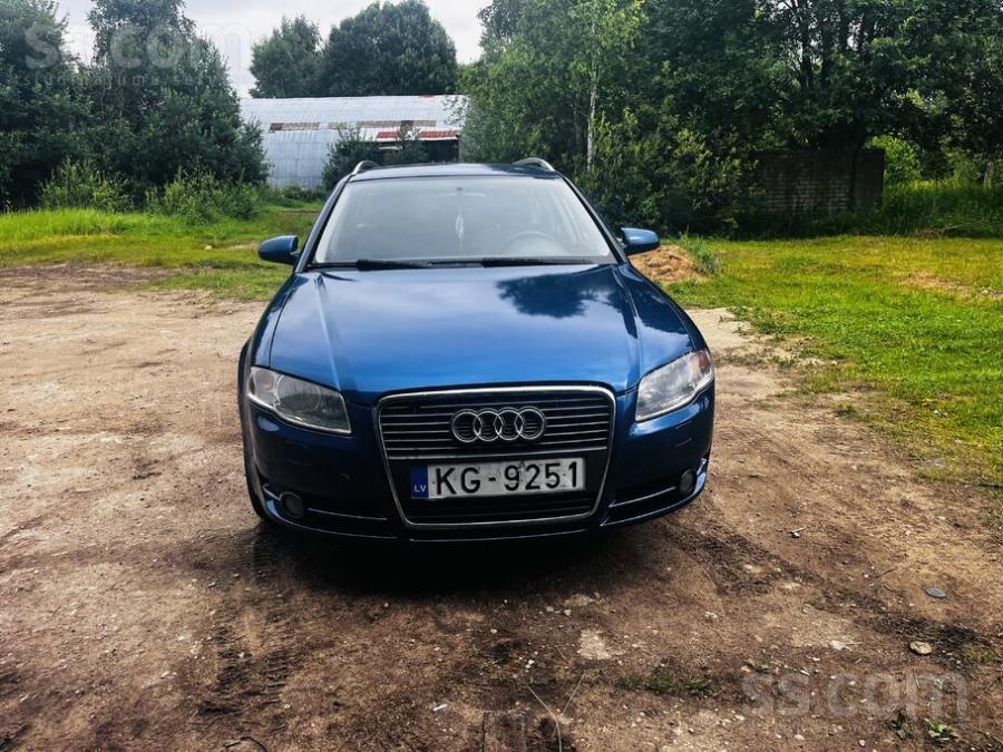 Zils Audi A4 2005 Rēzekne, ar dzinēja tilpumu 2.00 L un nobraukumu 380 tūkst. km par 1500 €, foto 5 vietnē AUTOMOTO.COM.LV