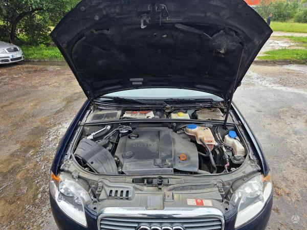 Zils Audi A4 2005 Viļņa, ar dzinēja tilpumu 1.97 L un nobraukumu 290 tūkst. km par 999 €, foto 9 vietnē AUTOMOTO.COM.LV