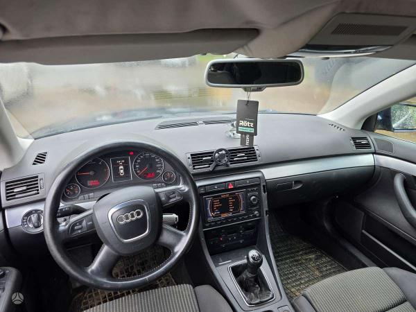 Zils Audi A4 2005 Viļņa, ar dzinēja tilpumu 1.97 L un nobraukumu 290 tūkst. km par 999 €, foto 10 vietnē AUTOMOTO.COM.LV