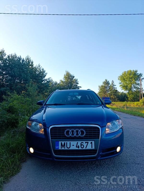 Zils Audi A4 2005 Rēzekne, ar dzinēja tilpumu 2.00 L un nobraukumu 234 tūkst. km par 3500 €, foto 4 vietnē AUTOMOTO.COM.LV