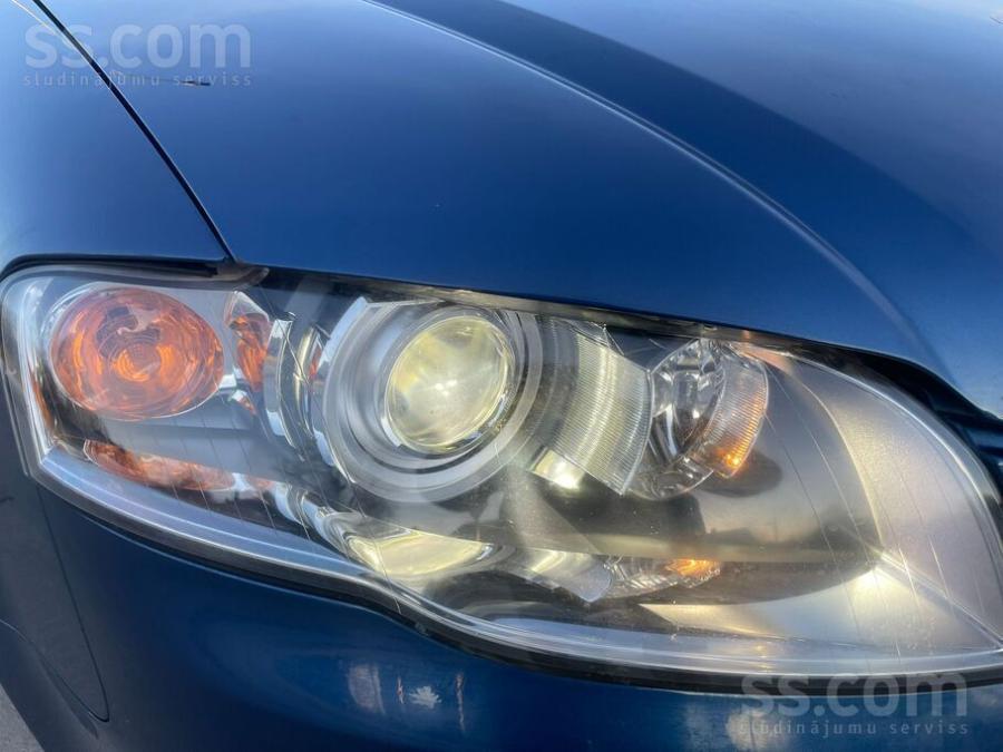 Zils Audi A4 2005 Daugavpils, ar dzinēja tilpumu 2.00 L un nobraukumu 347 tūkst. km par 2750 €, foto 9 vietnē AUTOMOTO.COM.LV