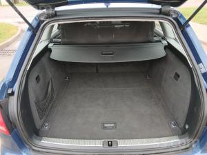 Zils Audi A4 2005 Daugavpils, ar dzinēja tilpumu 2.00 L un nobraukumu 347 tūkst. km par 2750 €, foto 14 vietnē AUTOMOTO.COM.LV