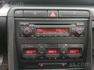 Zils Audi A4 2005 Daugavpils, ar dzinēja tilpumu 2.00 L un nobraukumu 347 tūkst. km par 2750 €, foto 23 vietnē AUTOMOTO.COM.LV