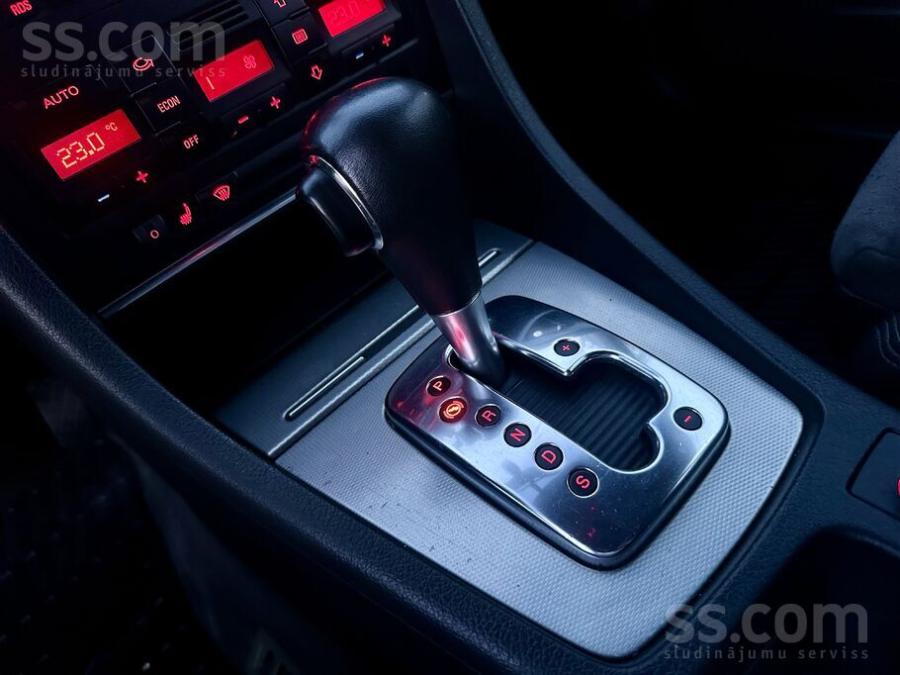 Blue Audi A4 2005 in Jelgava, with an engine capacity of 1.90 L and mileage of 0 thousand km for 1950 €, photo 17 on AUTOMOTO.COM.LV
