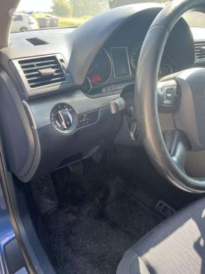 Zils Audi A4 2005 Vilkaviškis, ar dzinēja tilpumu 1.90 L un nobraukumu 308 tūkst. km par 2050 €, foto 14 vietnē AUTOMOTO.COM.LV