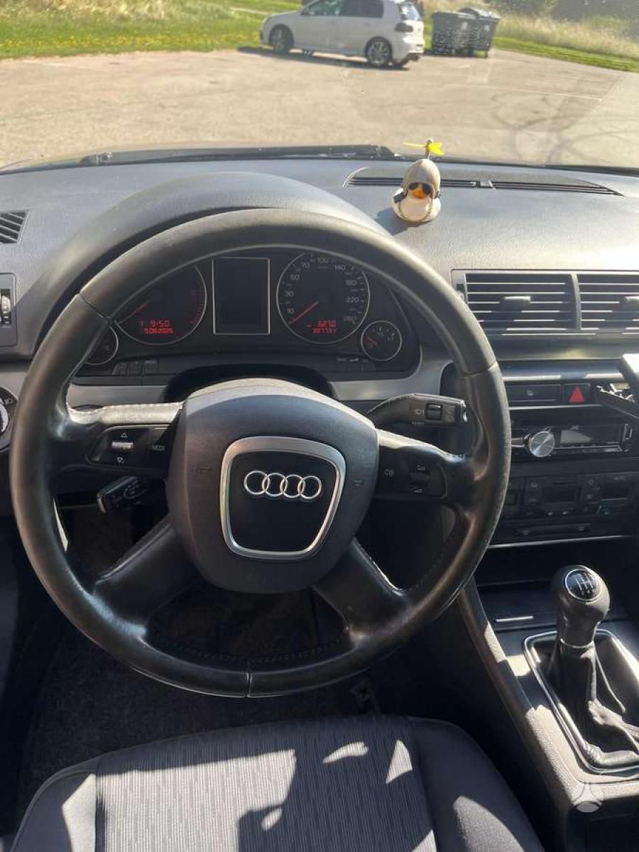 Zils Audi A4 2005 Vilkaviškis, ar dzinēja tilpumu 1.90 L un nobraukumu 308 tūkst. km par 2050 €, foto 15 vietnē AUTOMOTO.COM.LV