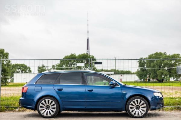 Zils Audi A4 2006 Rīga, ar dzinēja tilpumu 3.00 L un nobraukumu 338 tūkst. km par 4290 €, foto 5 vietnē AUTOMOTO.COM.LV