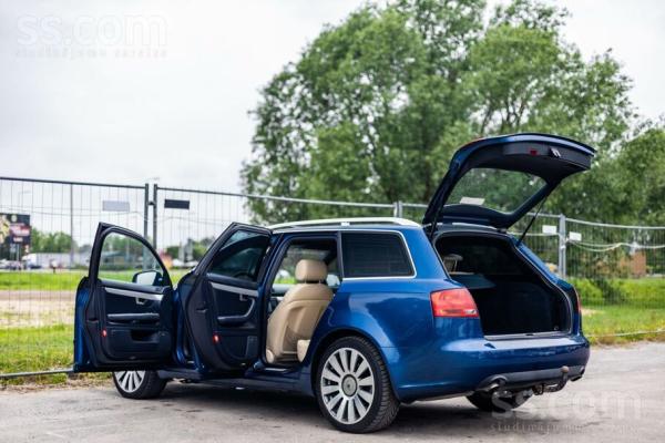 Zils Audi A4 2006 Rīga, ar dzinēja tilpumu 3.00 L un nobraukumu 338 tūkst. km par 4290 €, foto 9 vietnē AUTOMOTO.COM.LV