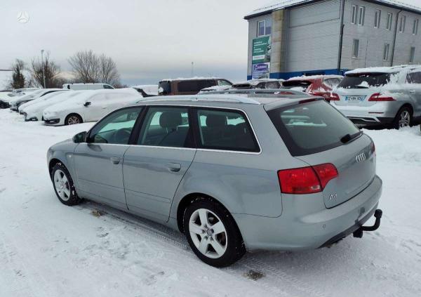 Zils Audi A4 2006 Tauragė, ar dzinēja tilpumu 1.90 L un nobraukumu 330 tūkst. km par 2950 €, foto 4 vietnē AUTOMOTO.COM.LV