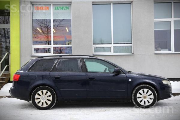 Zils Audi A4 2006 Rīga, ar dzinēja tilpumu 3.00 L un nobraukumu 347 tūkst. km par 2495 €, foto 3 vietnē AUTOMOTO.COM.LV