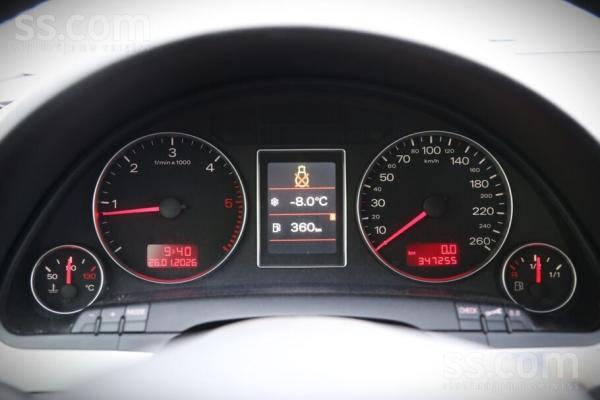 Zils Audi A4 2006 Rīga, ar dzinēja tilpumu 3.00 L un nobraukumu 347 tūkst. km par 2495 €, foto 7 vietnē AUTOMOTO.COM.LV
