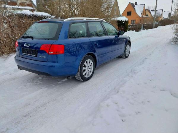 Zils Audi A4 2006 Kėdainiai, ar dzinēja tilpumu 1.99 L un nobraukumu 210 tūkst. km par 3150 €, foto 5 vietnē AUTOMOTO.COM.LV