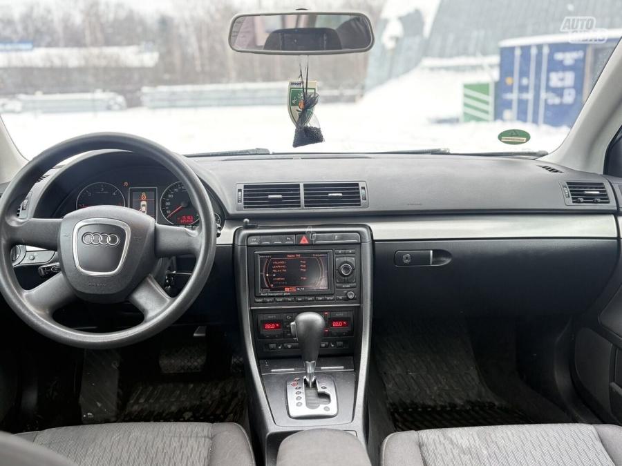 Blue Audi A4 2006 in Kaunas, with an engine capacity of 2.00 L and mileage of 340 thousand km for 1600 €, photo 11 on AUTOMOTO.COM.LV